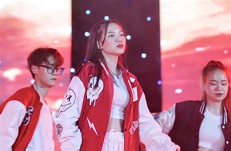 Lo T N Sinh Tr Ng I H C Fpt Ph Tan Nh Ki N N It Ch To N U To M T C N Tr Ng I H C Fpt