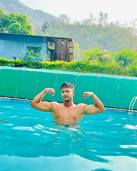 𝙐𝙩𝙨𝙖𝙫 𝙂𝙪𝙥𝙩𝙖 Realutsavgupta • Instagram Photos And Videos