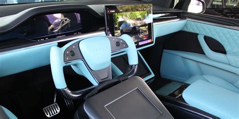 Inside Tesla Motors Teslas Elon Musk Overhauls Management Bbc News