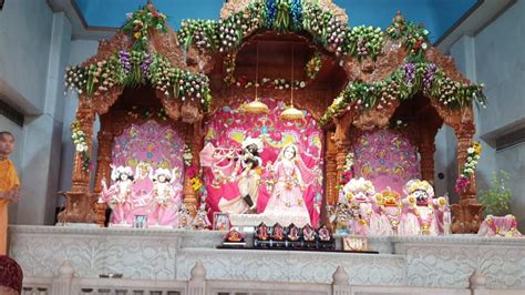Sri Sri Radha Govind Dev Noida Temple Iskcon Padayatra