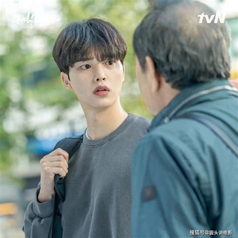 2021年热播五部高分韩剧：《窥探》只能第二，你看过哪几部？豆瓣