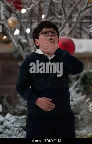 Home Sweet Home Alone 2021 Archie Yates Dan Mazer Dir Disney
