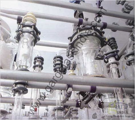 “manufacturer And Exporter Of Scientific Glass Laboratory Glassware Glass Distillation