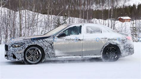 告别V8 配2 0T 电动机组合 梅赛德斯 AMG C63谍照曝光