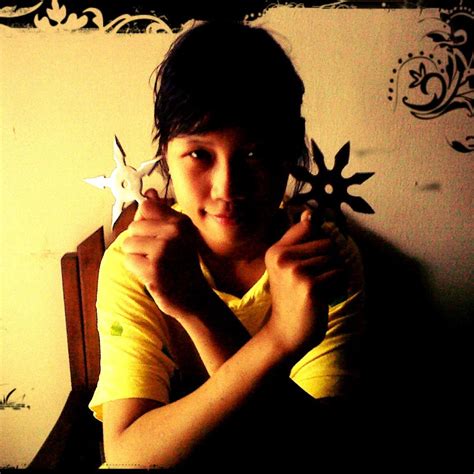 Riniekrisnadewi Youtube