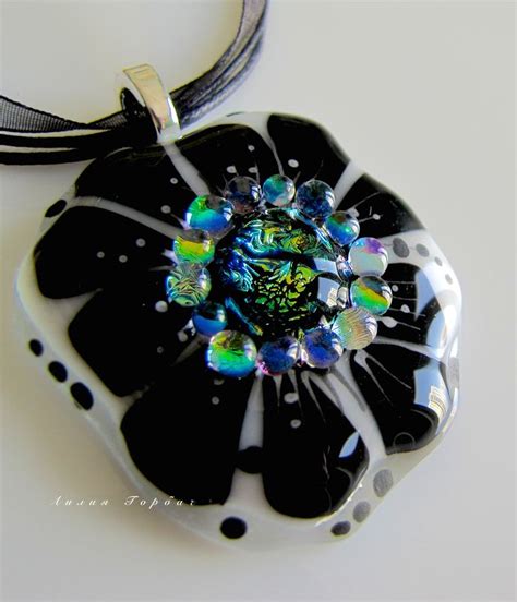 моя работа из стекла техника фьюзинг Ювелирные изделия своими руками Бижутерия Ювелирные
