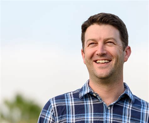 Andy Macmillan Medium