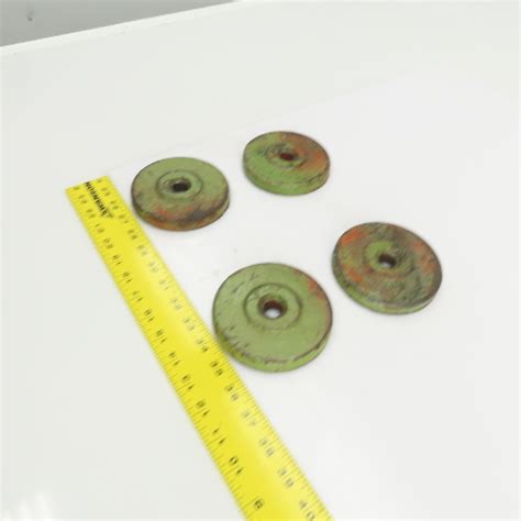 CNC Machine Leveling Pads Feet Target 4 1 4 Diameter 5 8 Thru Hole Lot Of 4 Bullseye