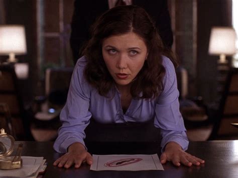 Secretary 2002 Maggie Gyllenhaal Secretary Movie Movies To Watch