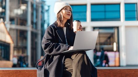 ASUS Vivobook S 14 OLED Debut Dengan Fitur AI Harga Rp18 Jutaan Gizmologi Id