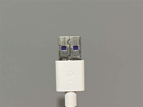 มหกรรมแหง USB เดยวมาตรฐานนนน เตมไปหมด Arnondora