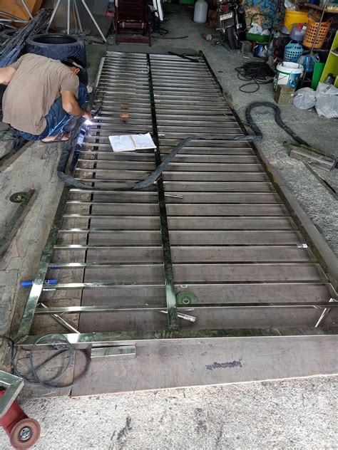 อากาศดีๆ ฝนตกพรำๆ จัดรั้ว ประตู ณ นคร สแตนเลส งานสแตนเลสสุราษ นครศรี ชุมพร กระบี่ พังงา