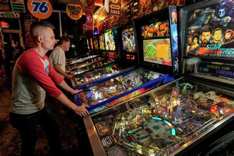 Pinball Is Bouncing Back Into The Hearts Of Texans