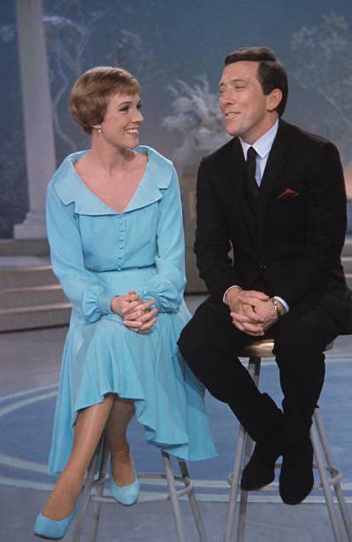 Julie Andrews With Andy Williams On The Andy Williams Show In 1964 R 1960s