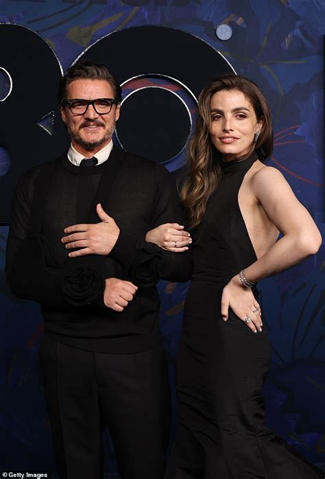 Who Is Pedro Pascals Younger Sister Lux As The Transgender Actress Steals The Spotlight At The