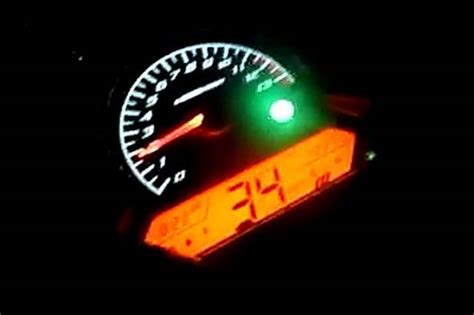 Blogger Testberikut Video Top Speed Honda Cbr150r Lokal Iwanbanaran