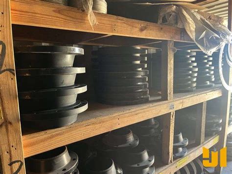 Rack Of Various Size Flanges Jeff Martin Auctioneers Inc