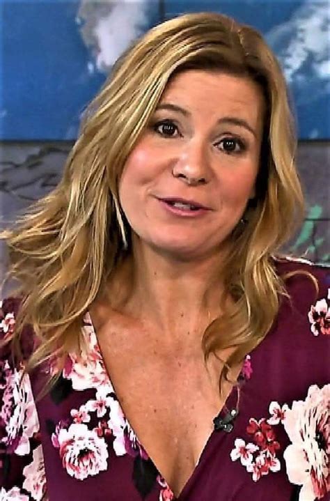 The Jen Carfagno Fan Club Facebook