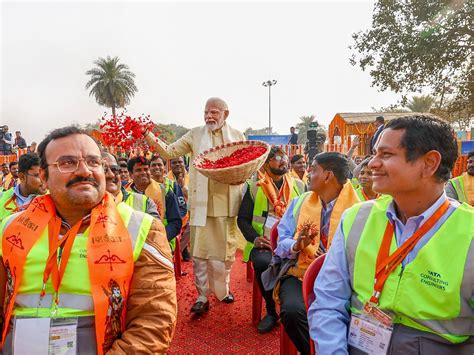 Ram Mandir Pm मोदी के अयोध्या पहुंचने से लेकर प्राण प्रतिष्ठा के पूरे होने तक और फिर आगे