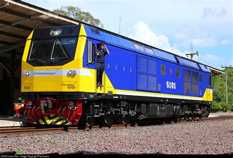 5101 State Railway Of Thailand Csr Sda3 At Saraburi Thailand By Panuwat S Thailand Railway