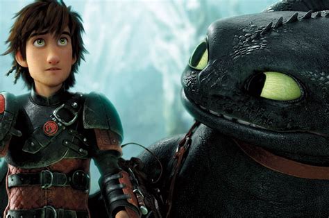 На первом постере «Как приручить дракона 3 показали подружку Беззубика