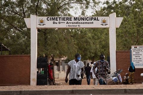First Virus Death In Sub Saharan Africa As Who Warns Prepare For Worst