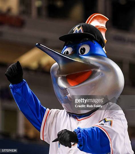 Billy Marlin Mascot Photos And Premium High Res Pictures Getty Images
