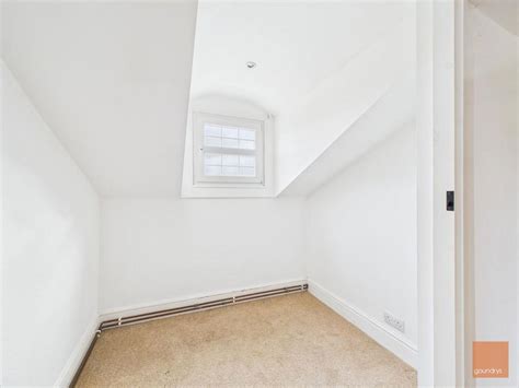 Towan Cross Porthtowan Truro Tr4 8bz 2 Bed Cottage To Rent £1 000 Pcm £231 Pw