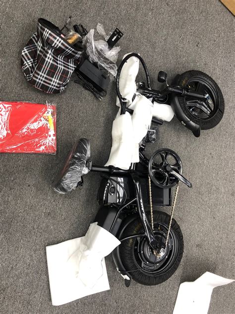 特價處理~最後10組特價處理，不要10000 不要9000，1214寸折疊電動自行車代駕寶電瓶車小型迷妳成人代步車鋰電池助力 电动续航约