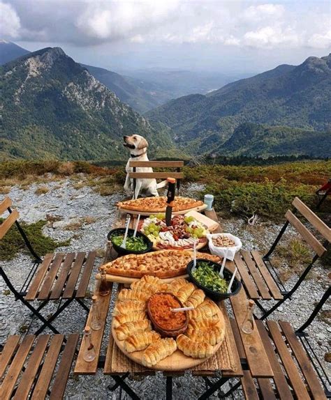 Ручек на Кожуф со прекрасен поглед Доаѓа пролет ова е наша предлог… Gorgi Kamov