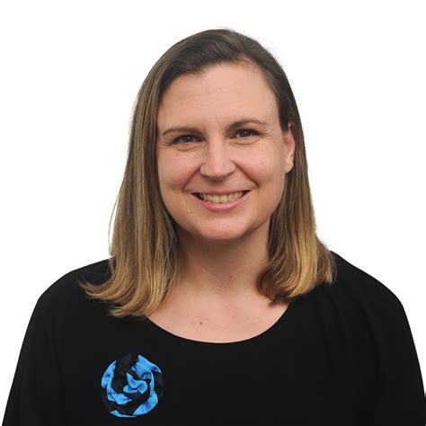 About Amanda Mohn Harcourts North America