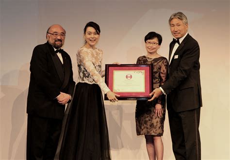 Japanese Canadian Cultural Centre Honours Seiji Ozawa With Prestigious Sakura Award