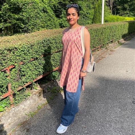 Mansi Singh Panwar Official Youtube