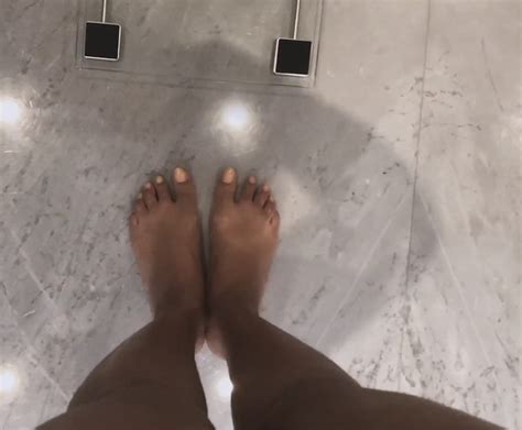 Beyoncés Feet