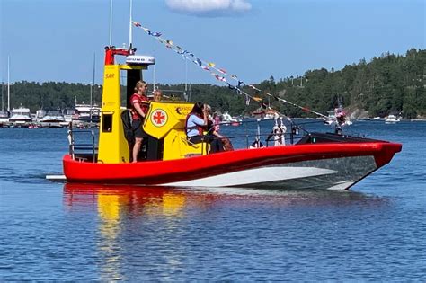 Rescue Olle Rosell Räddningsenhet På 8 4 M