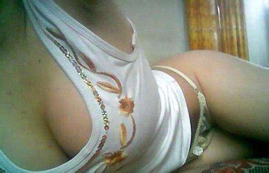 Non Naked Combine Grils ZB Porn
