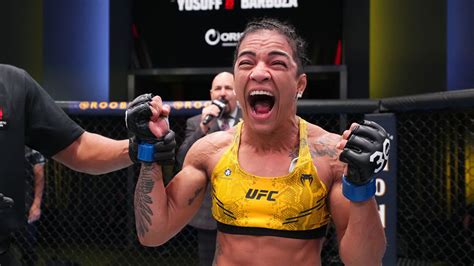 Viviane Araujo Remains Focused On Winning Ufc Belt And Stopping Hyped