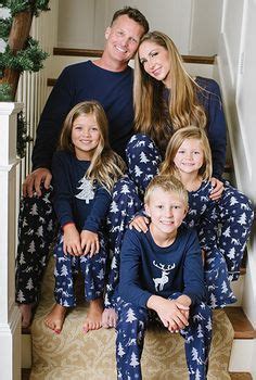 Descubre Ideas De Pijamas Familia Y Pijamas En Este Tablero De Pinterest Pijamas Navide Os