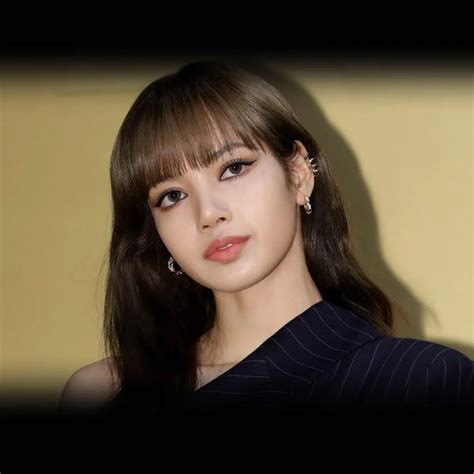 Lalisa Manoban Birthday