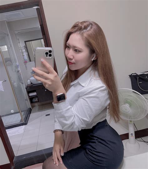 好奇大家務農前，是從事什麼行業的呀？？ （我先～我是新車的銷售顧問👩‍💼🚗 目前是超標準的青農👨‍🌾