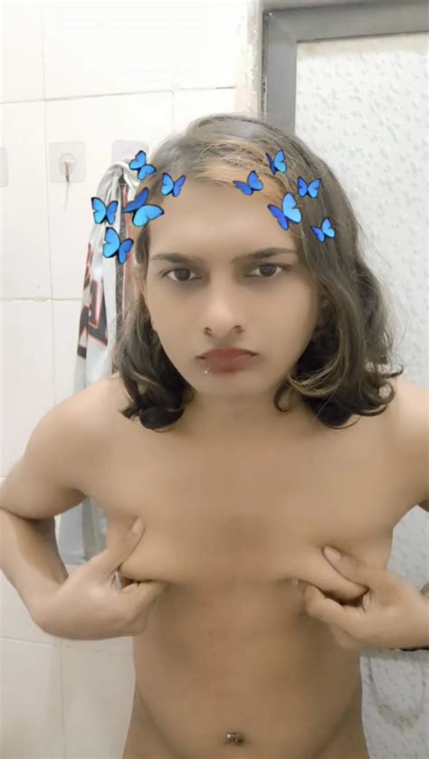 ゾーヤ・サザダイおっぱいマーリッシュ・インディアン・キンナー 20 Pics Xhamster