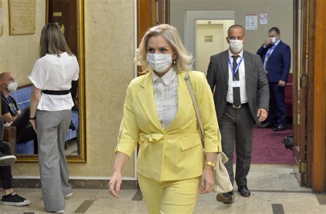 ДАН Боровинић Бојовић Нудили су ми министарско мјесто у новој Влади нисам прихватила