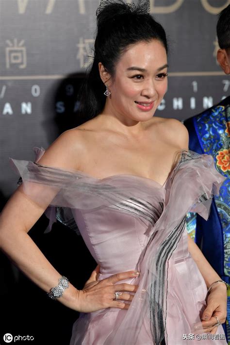 Th I Gian B Qu N M Nh N Ng G C Vi T C A Ch U Tinh Tr Chung L Sexy Kh C Ng Tu I