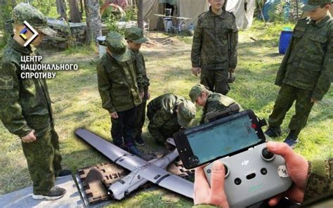 Окупанти забирають українських дітей на навчання дронів у росію — життя в окупації