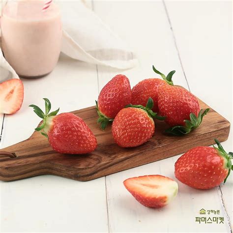 상하농원 파머스마켓 상하농원 고창 딸기 겨울철 대표 과일 딸기~ 🍓🍓 높은 당도와 풍부한