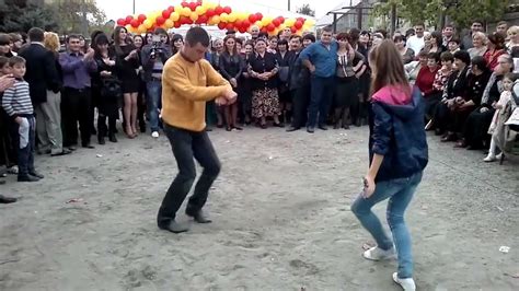 БЕСЛАН ЗАЖИГАЕТ НА СВАДЬБЕ Youtube