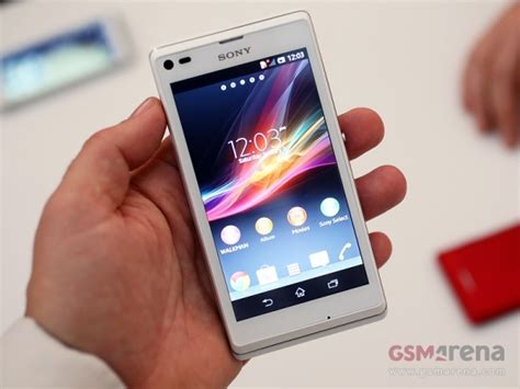 Tr N Tay Sony Xperia L Mainguyen Vn