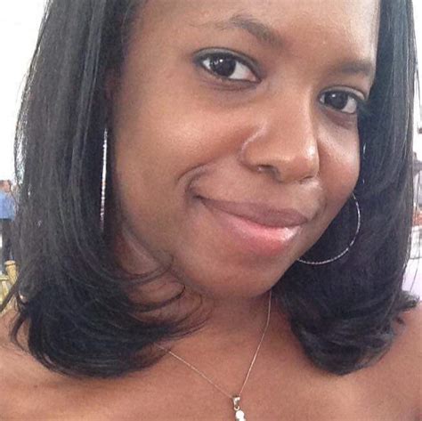 A Facebook Slut Shesfreaky A Facebook Slut Shesfreaky