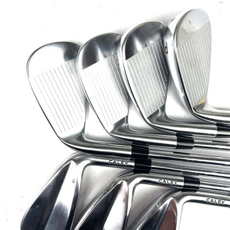 Caley 01 Irons 4 Pw Kbs Tour Lite Regular Flex