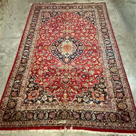 Lot 198 Room Size Semi Antique Oriental Rug With Center Medallion And
